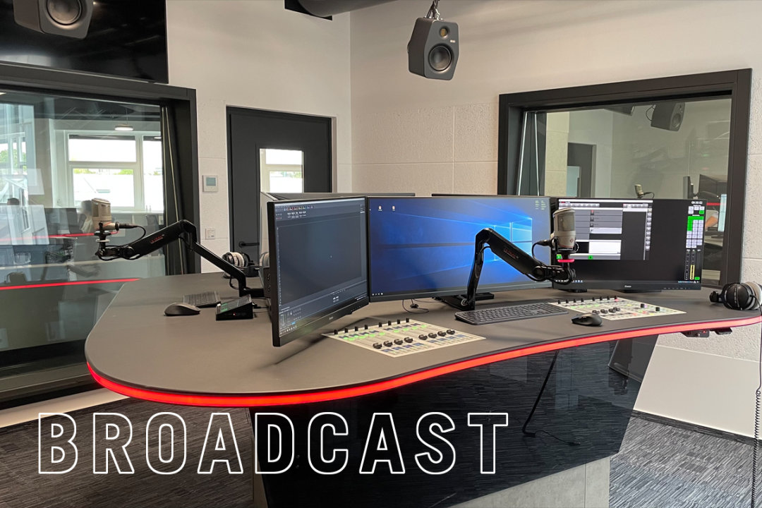 Monkey Banana - studio monitors, microphones and much more